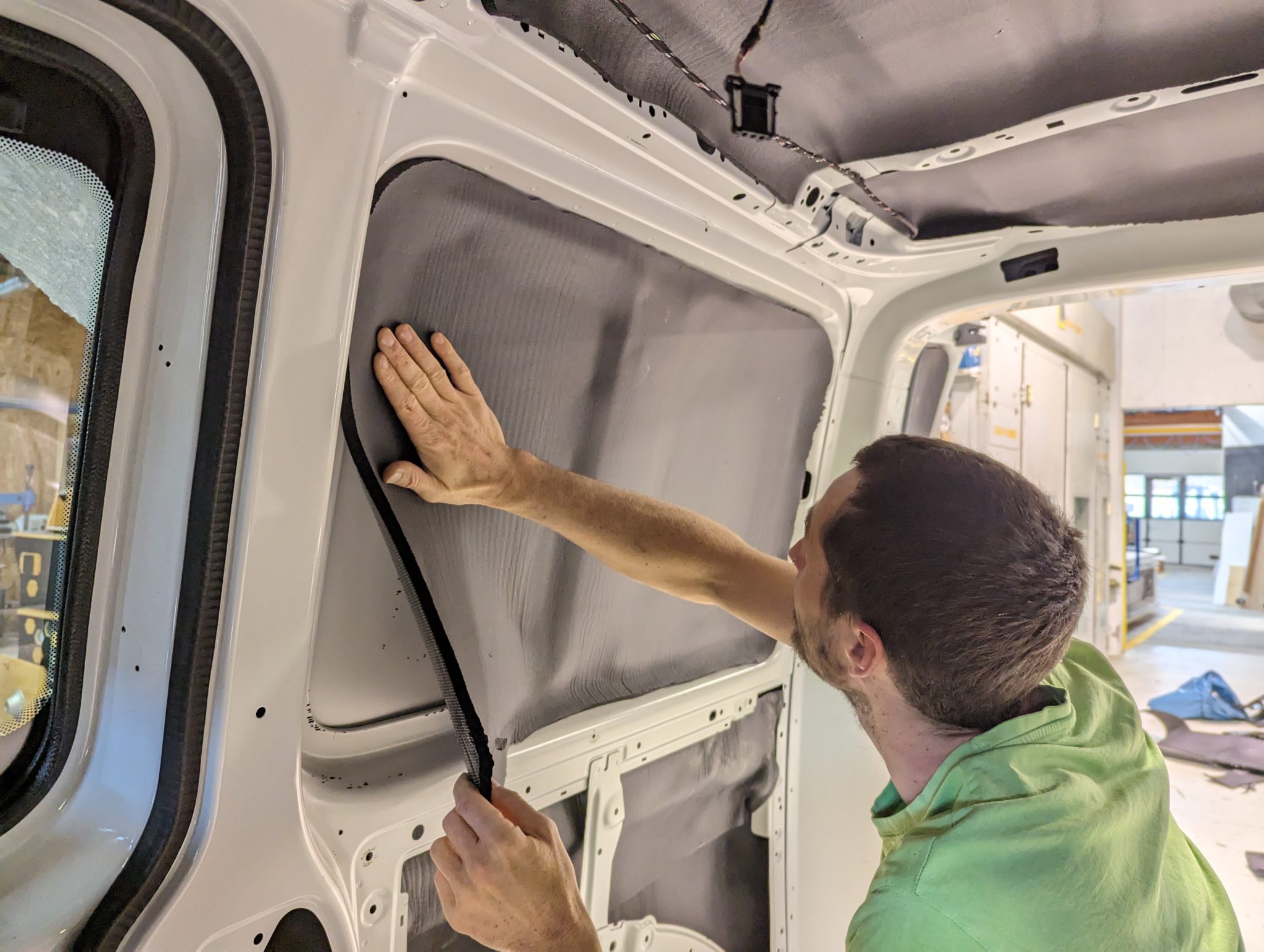 Comment réussir l’isolation de son van ? - Van mania